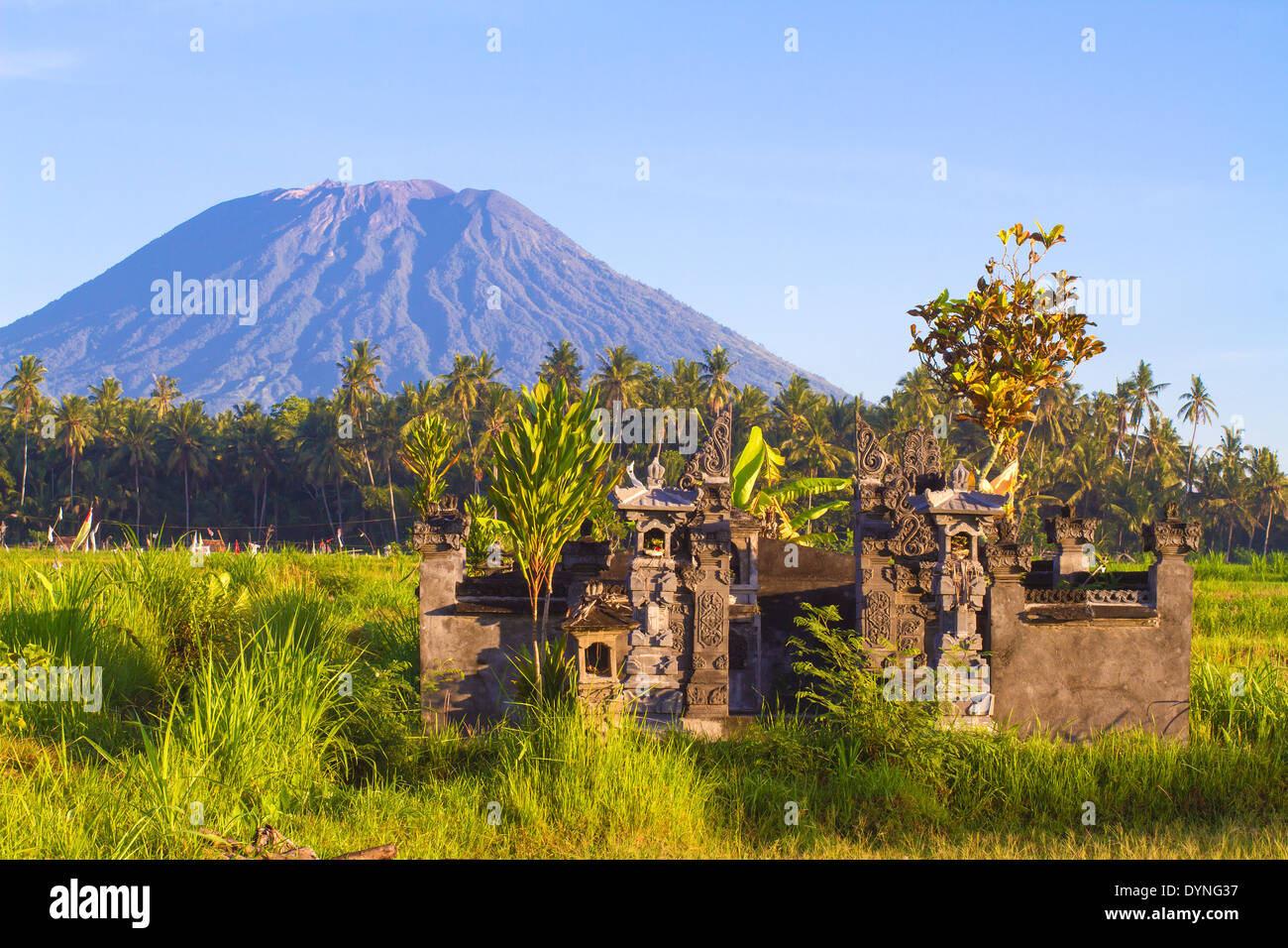 Agung mountain hi-res stock photography and images - Alamy