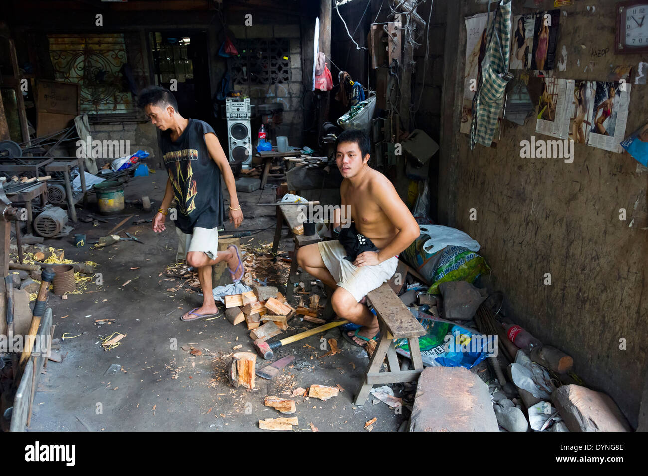 Blacksmiths at work in Puerto Princesa, Palawan, Philippines Stock ...