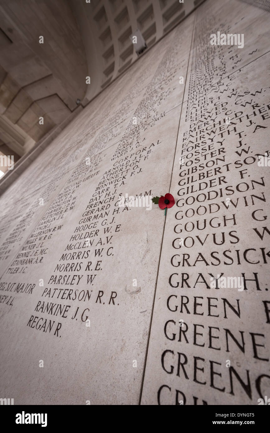 Names of deceased soldiers hi-res stock photography and images - Alamy