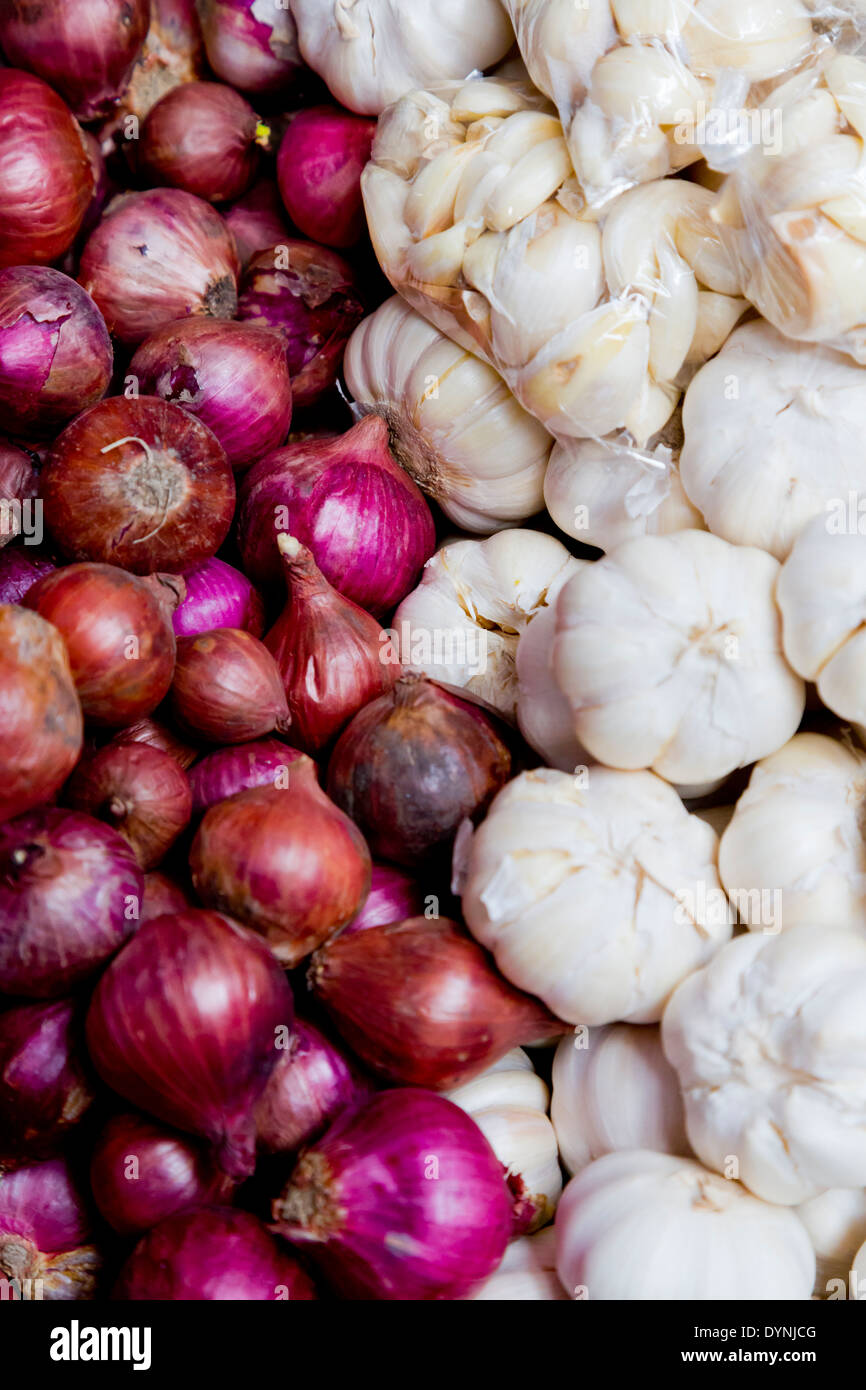 Garlic and Tomatoes on a Market in Puerto Princesa, Palawan ...