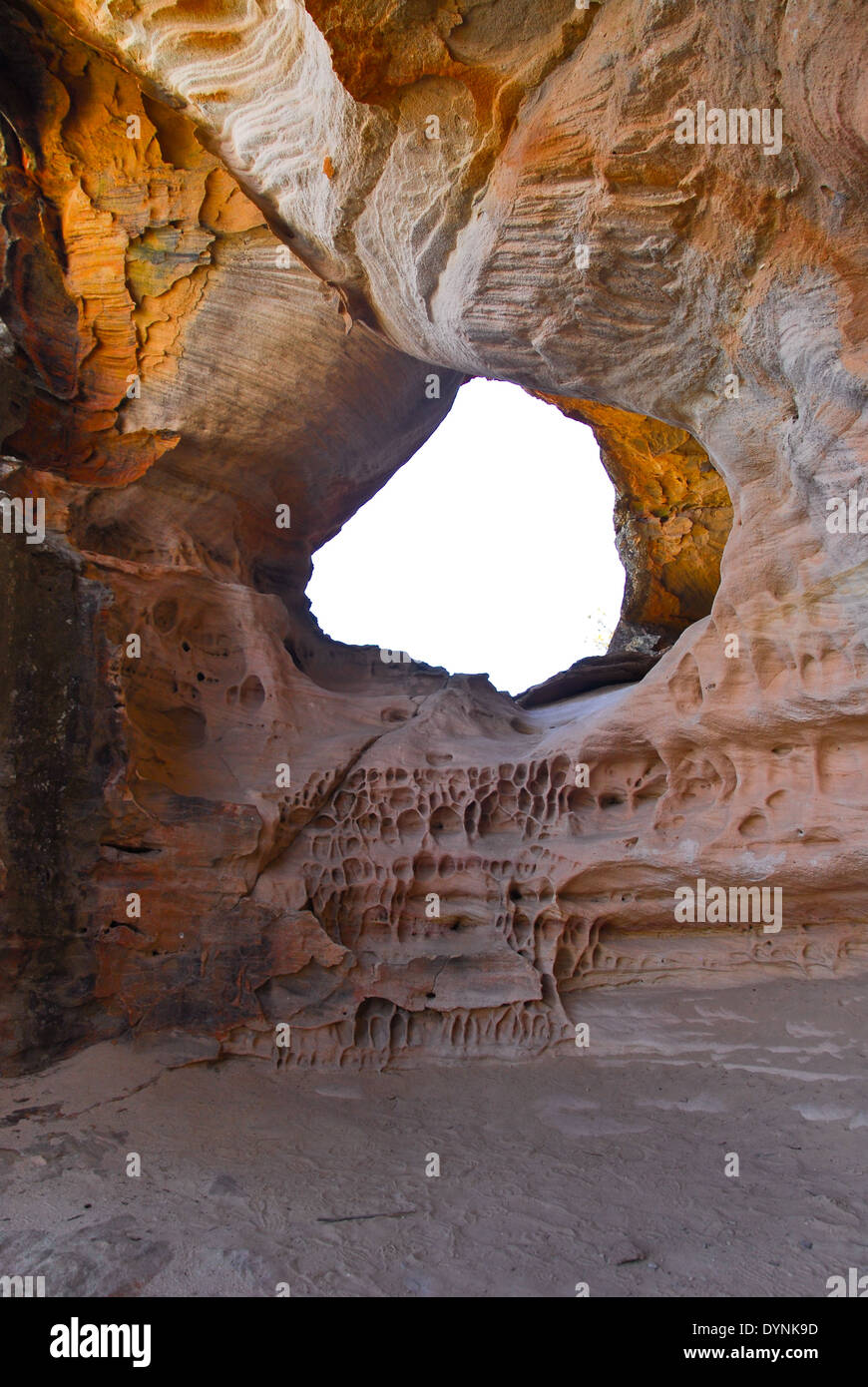 Pilliga sandstone caves hi-res stock photography and images - Alamy