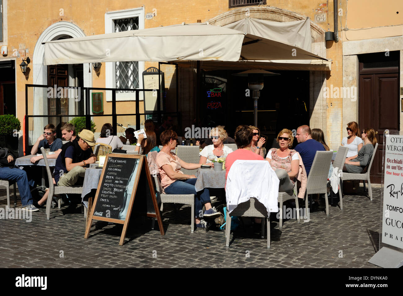 italy, rome, cafe Stock Photo - Alamy