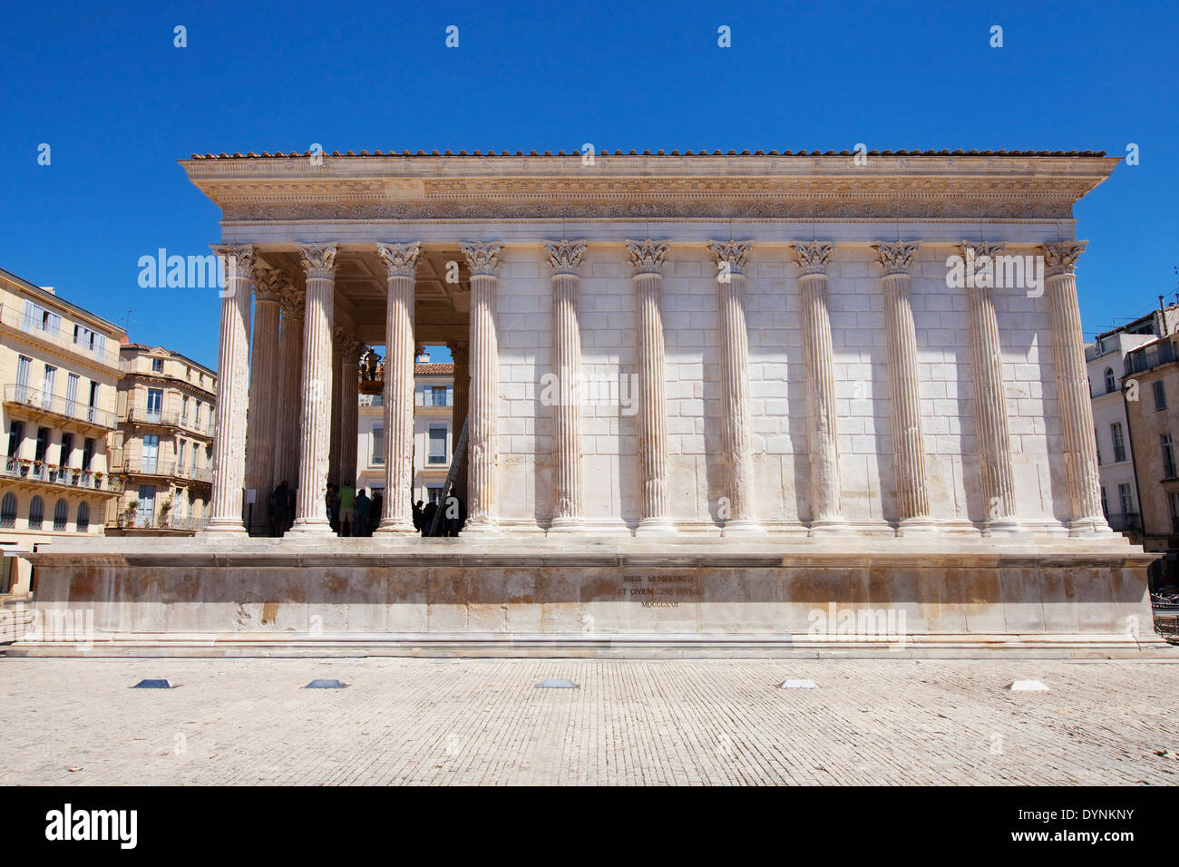 Roman Temple Maison Carree in Nimes, France Stock Photo - Alamy