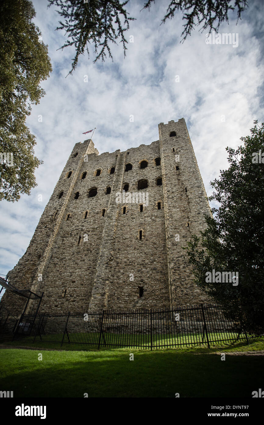 Rochester High Street and castle in Rochester Kent UK Stock Photo - Alamy