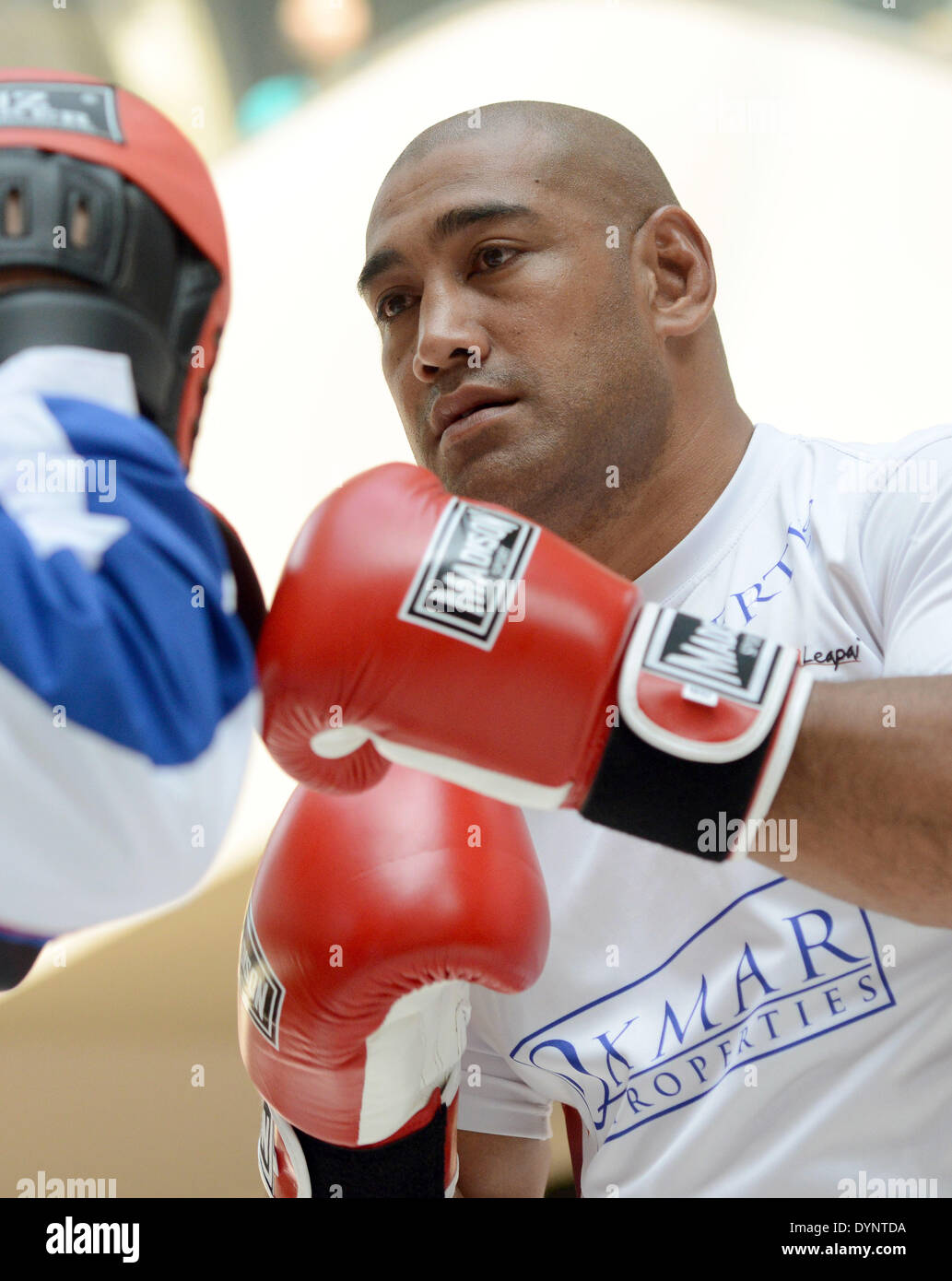 Oberhausen, Germany. 23rd Apr, 2014. Australian heavyweight boxer Alex ...