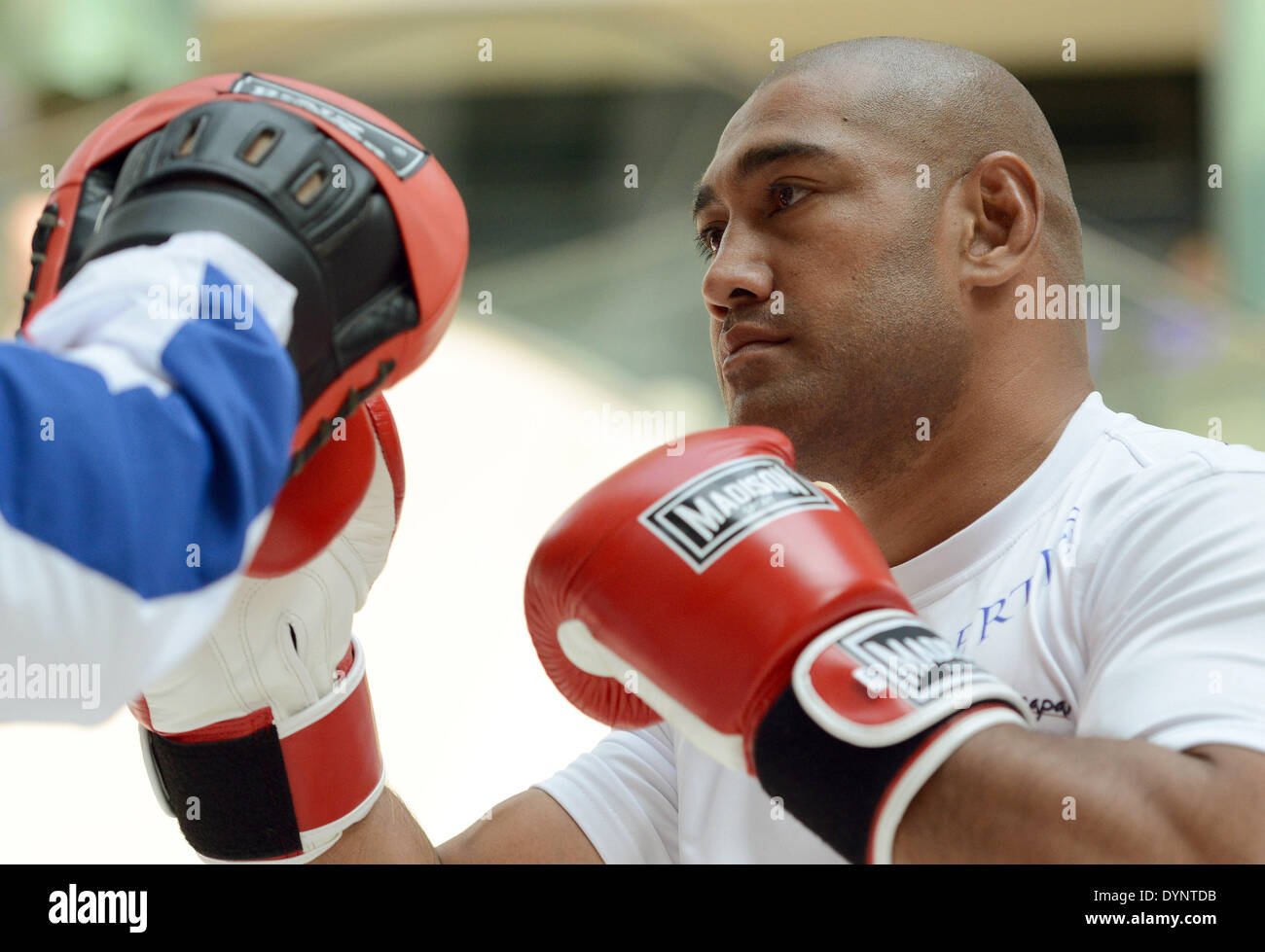 Oberhausen, Germany. 23rd Apr, 2014. Australian heavyweight boxer Alex ...