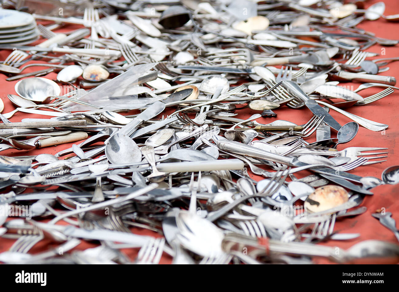 Loose plates hi-res stock photography and images - Alamy