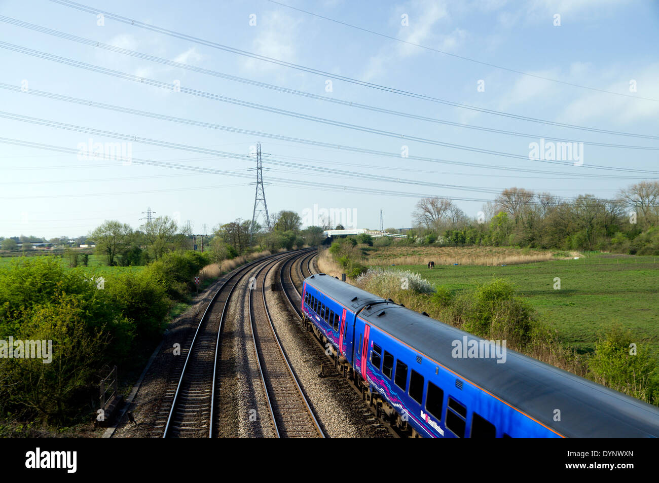 Pylon cables electricity power carriages hi-res stock photography and ...