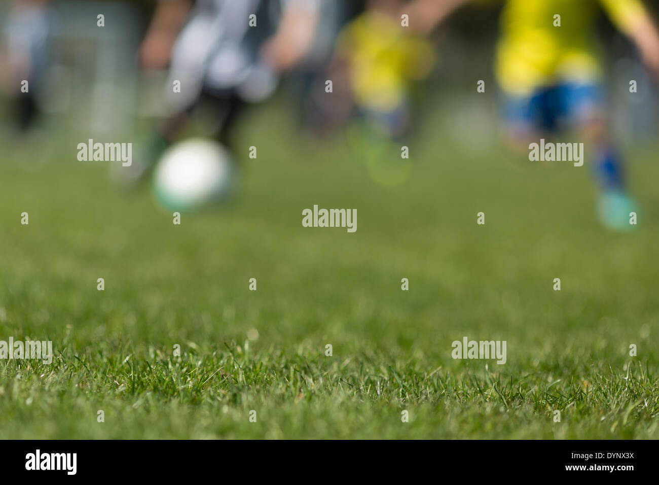 Men running towards camera hi-res stock photography and images - Alamy