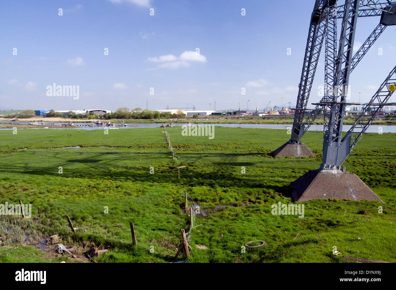 Newport docks hi-res stock photography and images - Alamy
