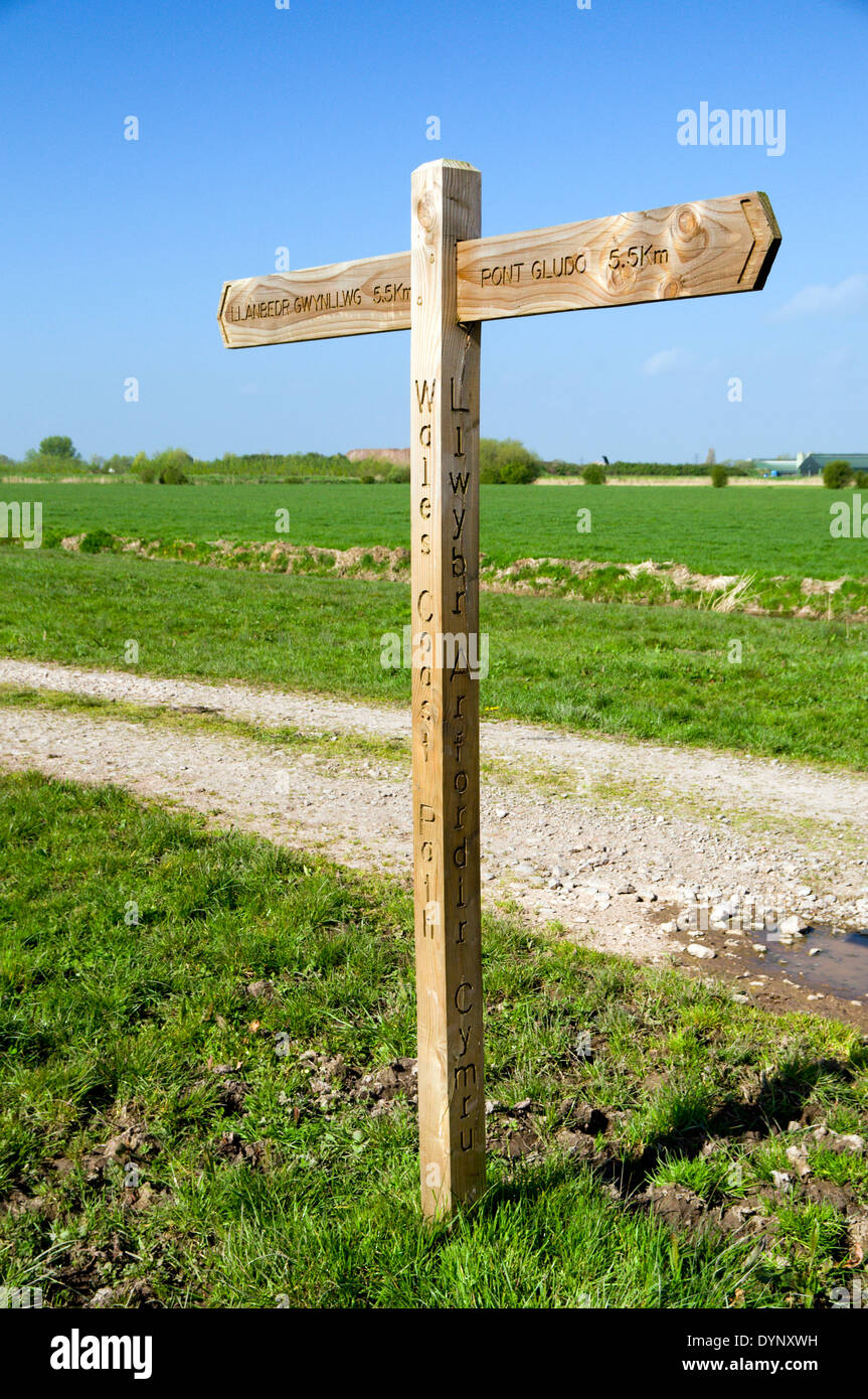 Coastal Path signpost, Gwent Levels Between Caldicot and Newport, Gwent ...