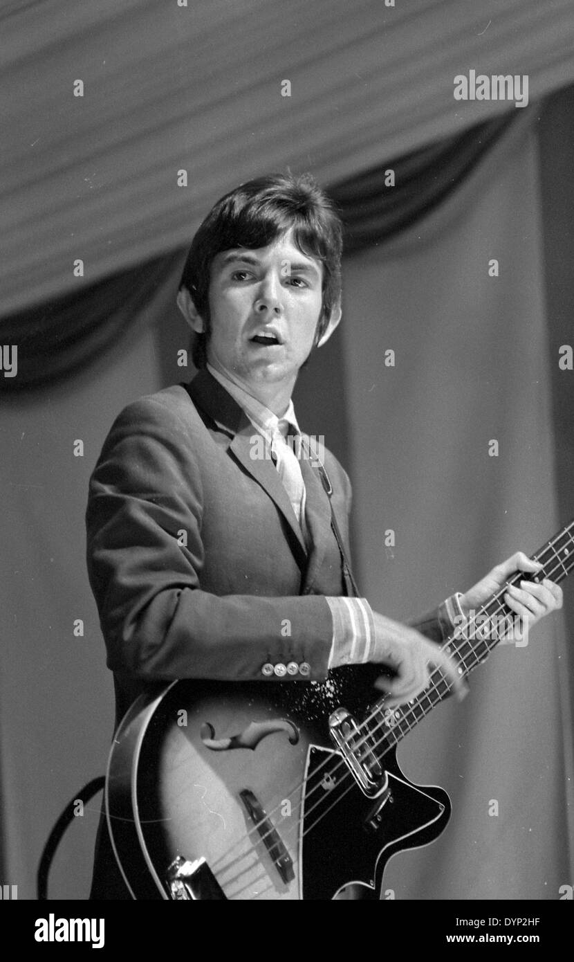 Ronnie lane ronnie Black and White Stock Photos & Images - Alamy