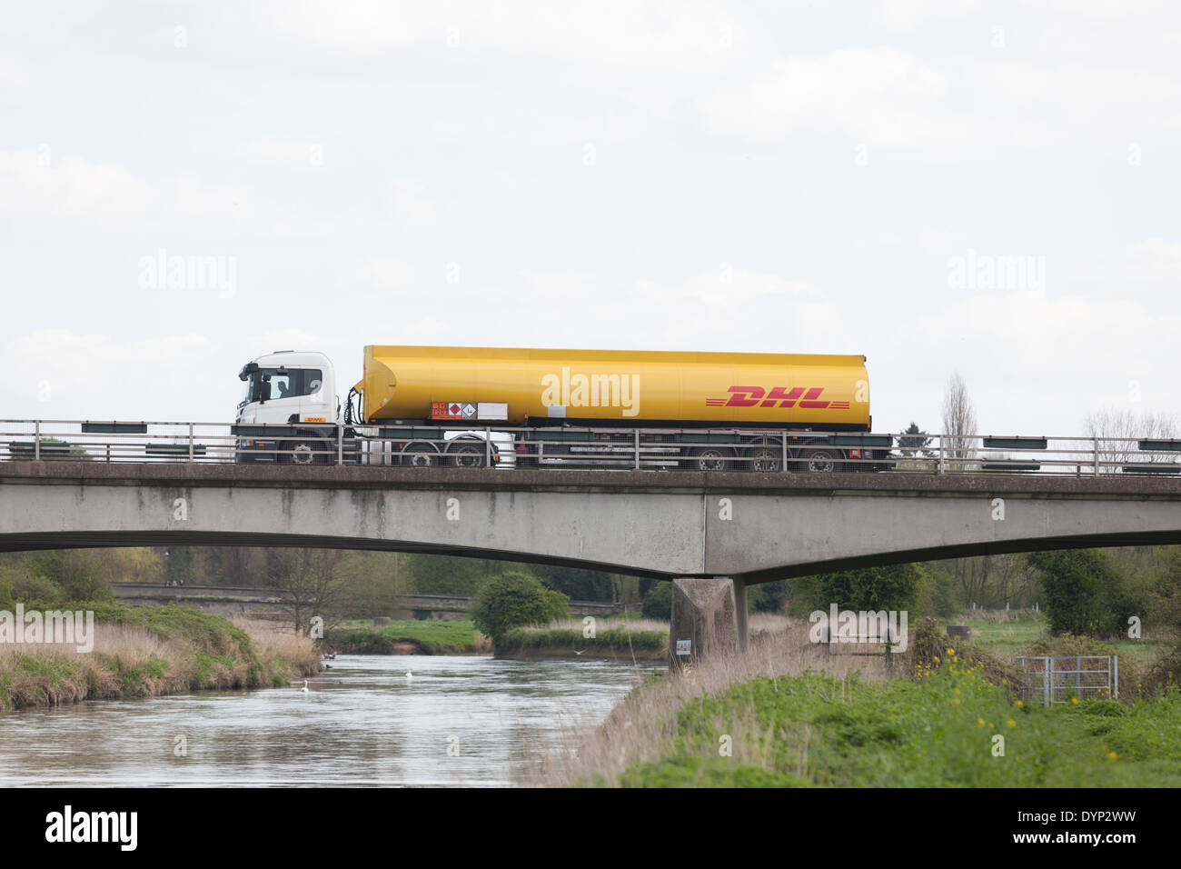 Petrol tanker deliver delivery hi-res stock photography and images - Alamy