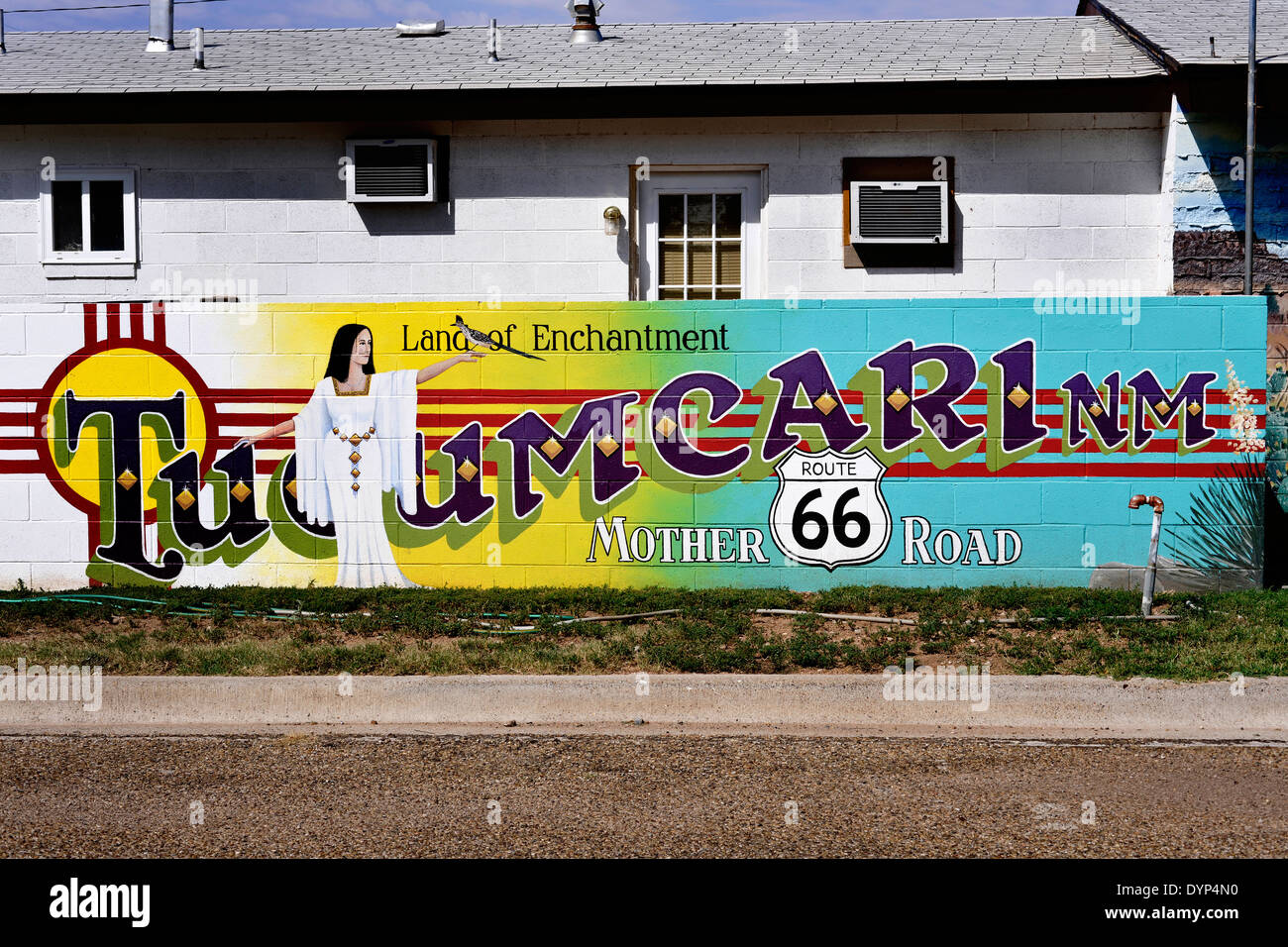 Route 66 mural sign tucumcari hi-res stock photography and images - Alamy