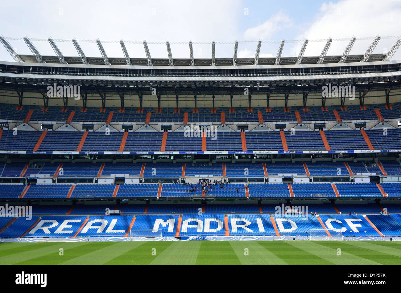 Football bernabeu stadium pitch hi-res stock photography and images - Alamy