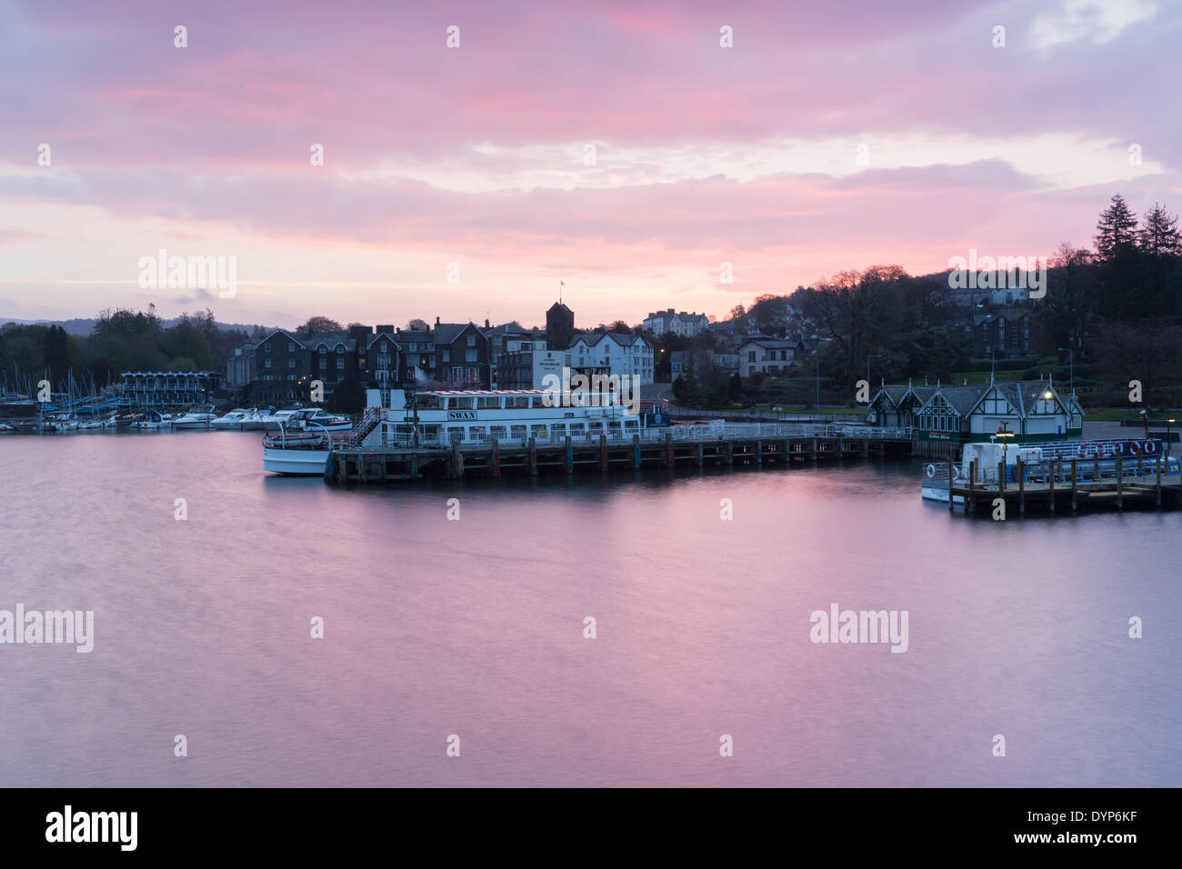 Sunrise uk hi-res stock photography and images - Alamy