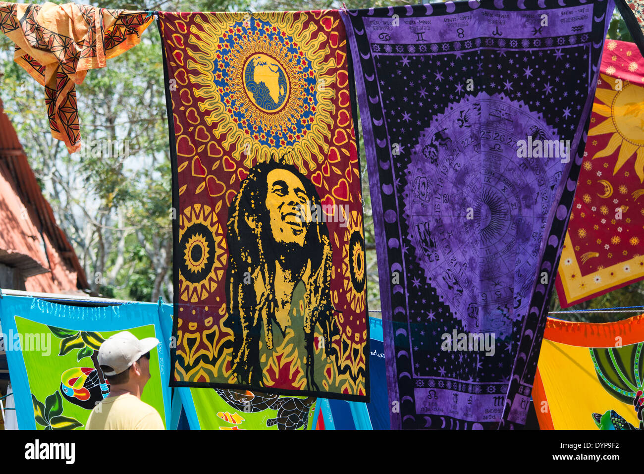 Batik print hi-res stock photography and images - Alamy