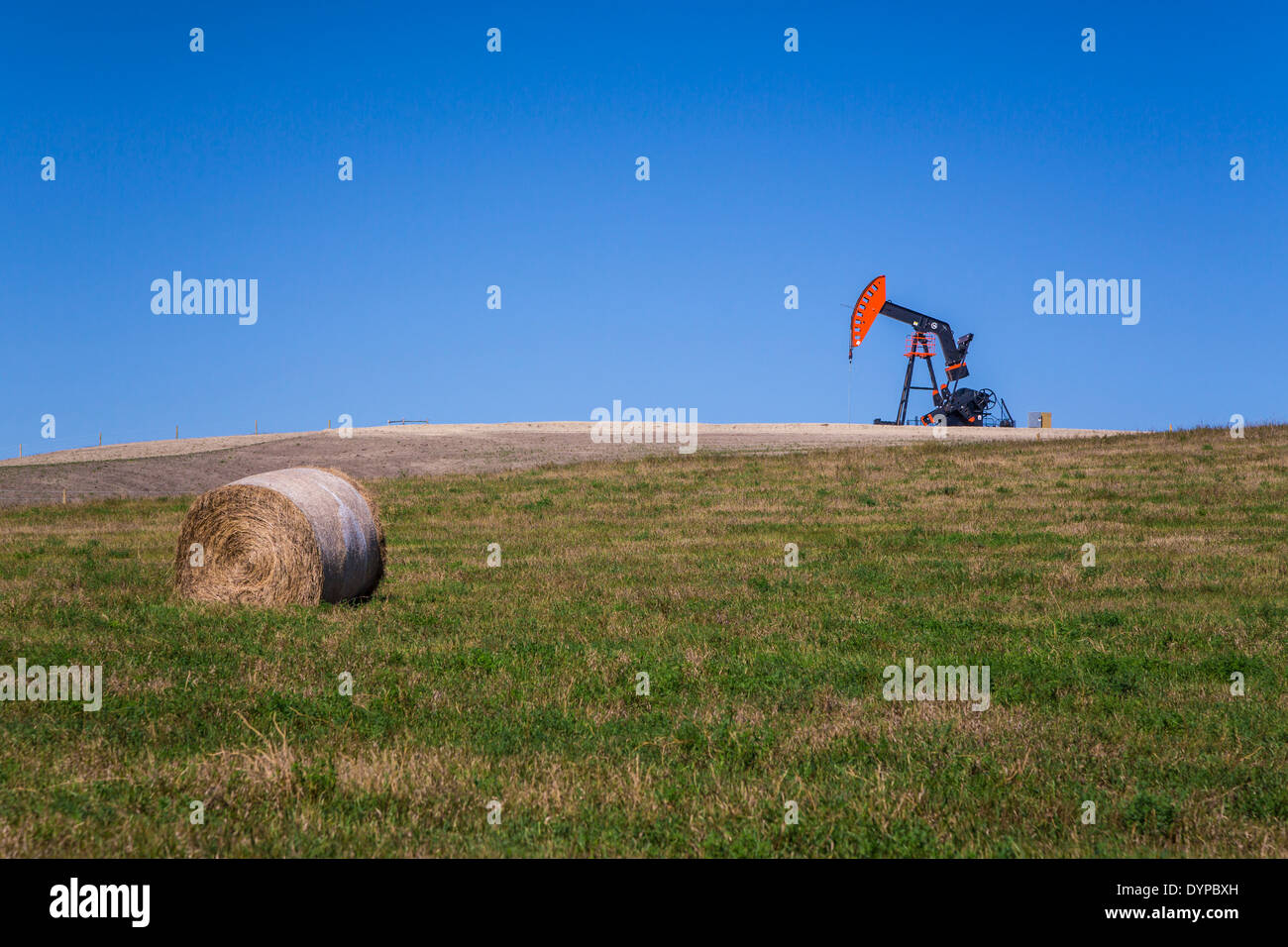 Well in agriculture field hi-res stock photography and images - Alamy