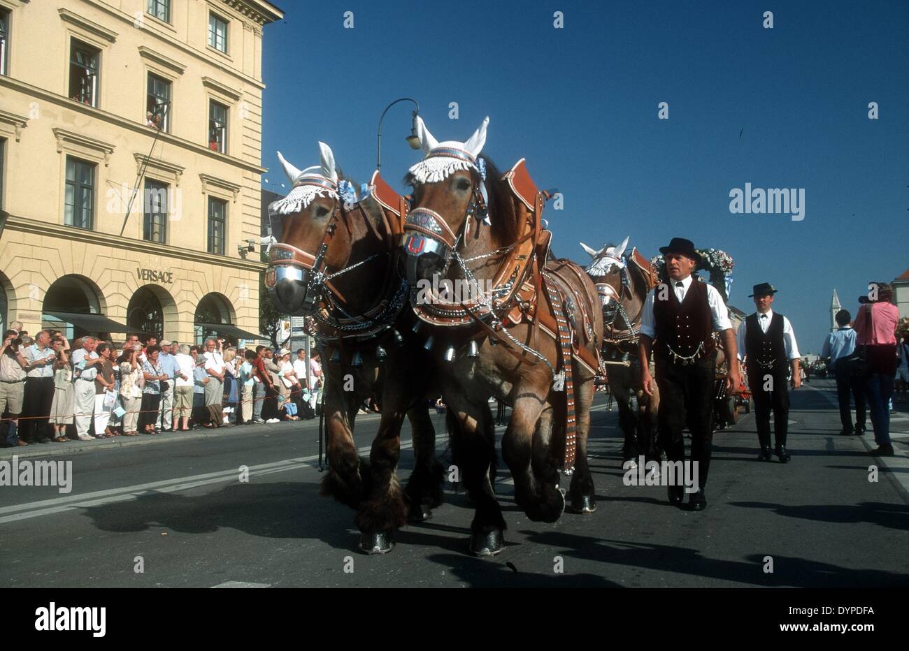Oktobefest hi-res stock photography and images - Alamy