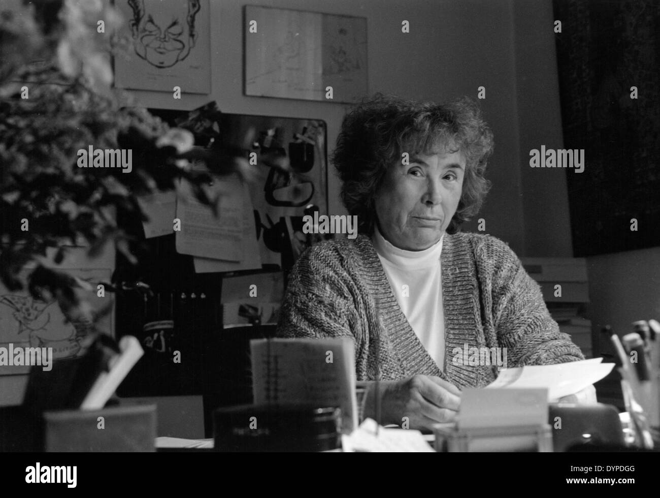 28 04 2000 hi-res stock photography and images - Alamy