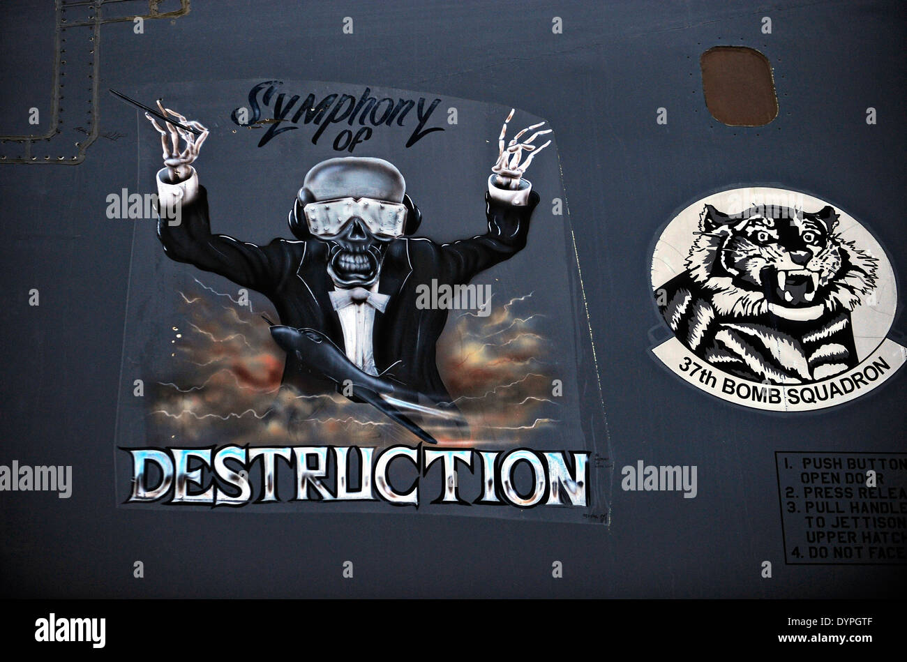 A mural and unit patch painted on a B-1B Lancer stealth bomber ...