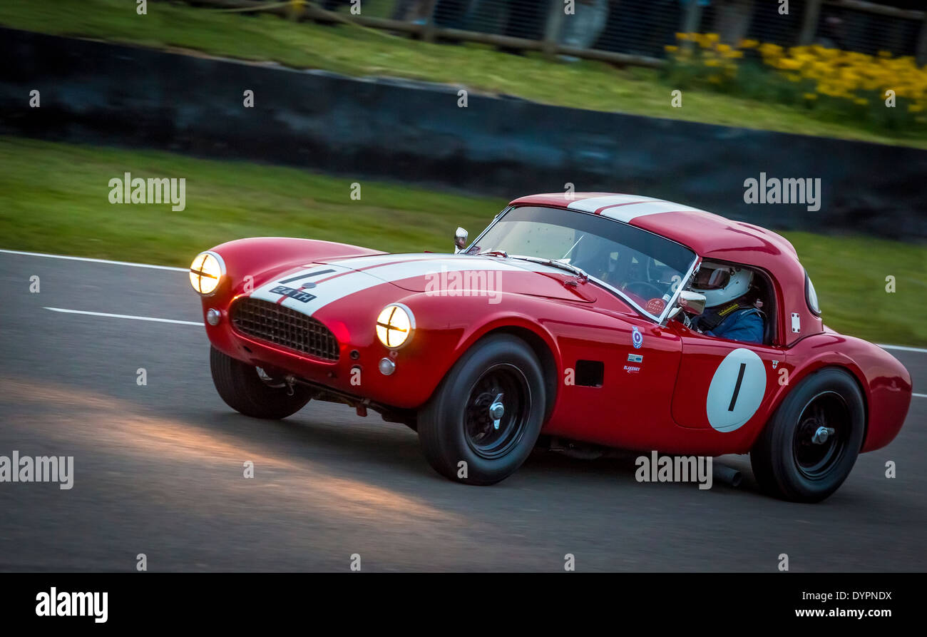 1962 AC Cobra with driver Martin Hunt, Moss Trophy dusk race, 72nd ...