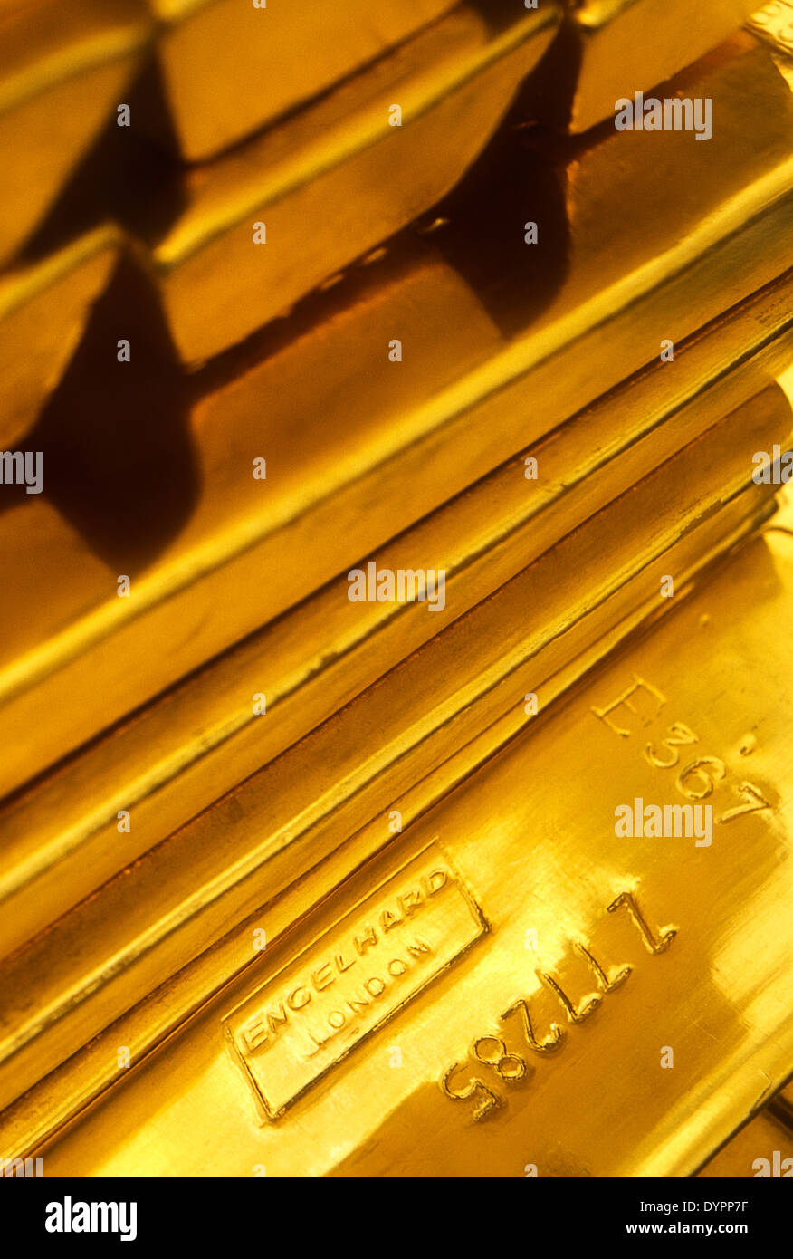 Gold bars at the Bank of England Stock Photo - Alamy