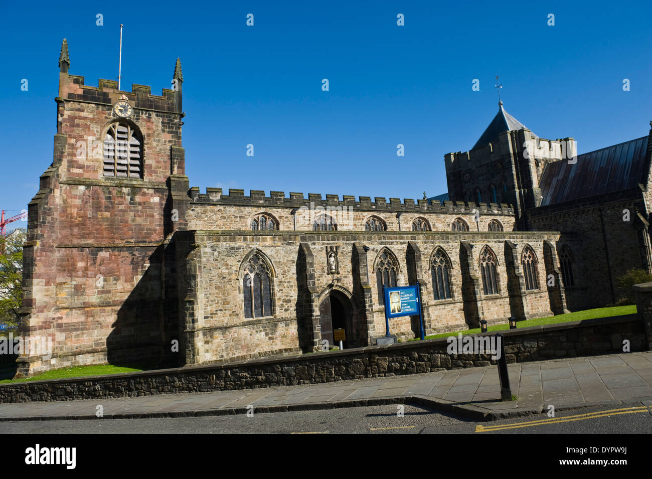 Bangor gwynedd hi-res stock photography and images - Alamy