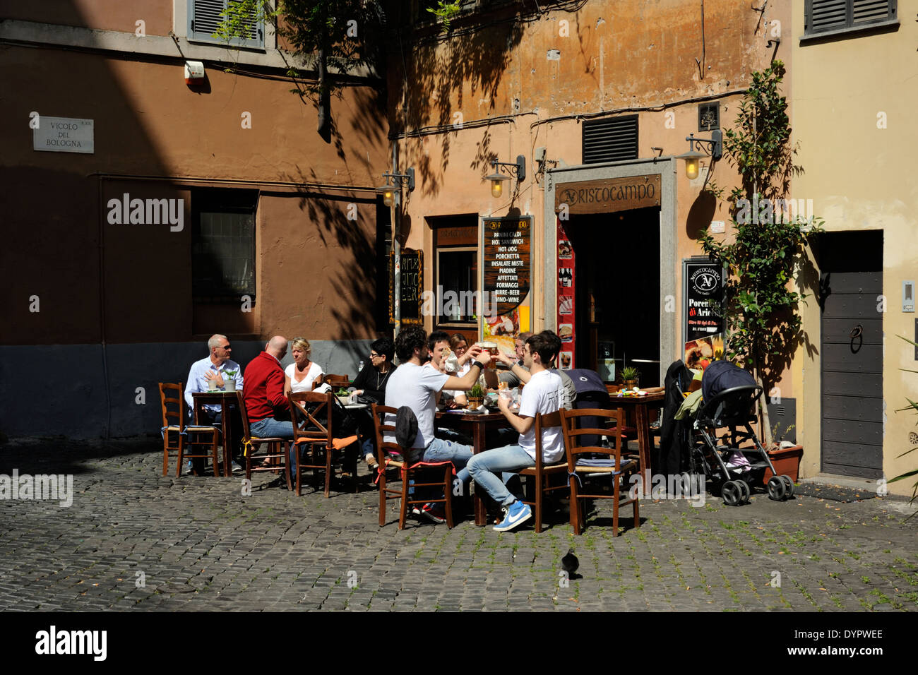 Trastevere hi-res stock photography and images - Alamy