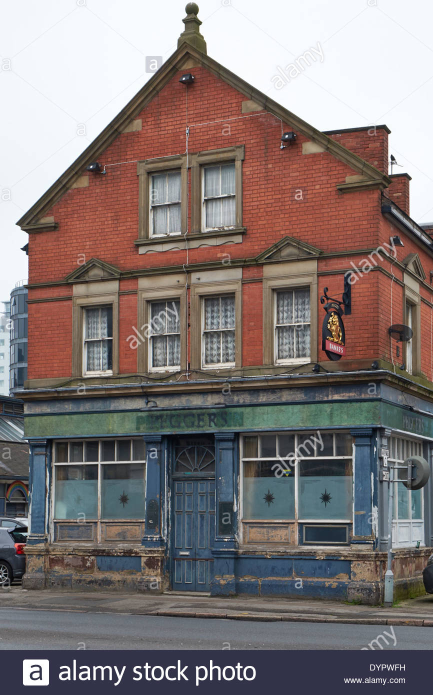 Pretty Windows High Resolution Stock Photography and Images - Alamy