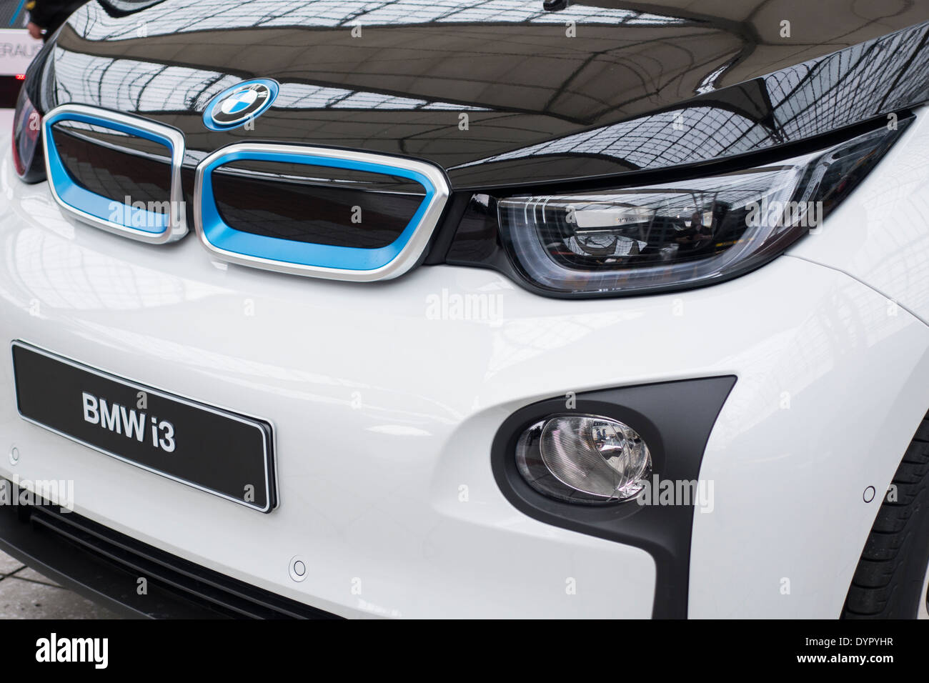 Worlds first car hi-res stock photography and images - Alamy