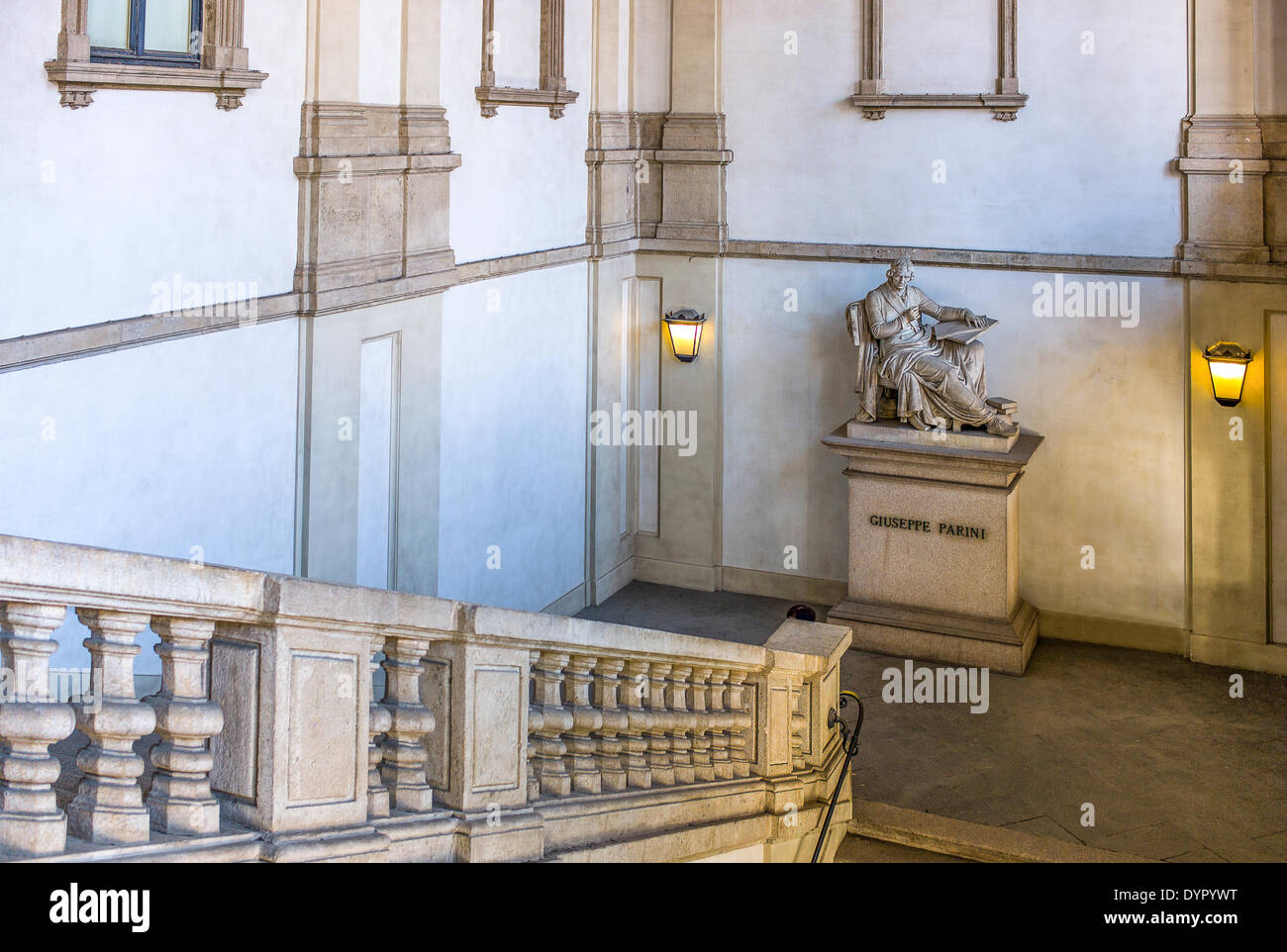 Parini milano hi-res stock photography and images - Alamy