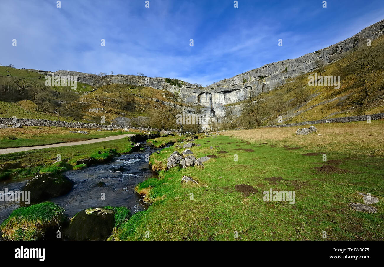 Malham cove spring hi-res stock photography and images - Alamy