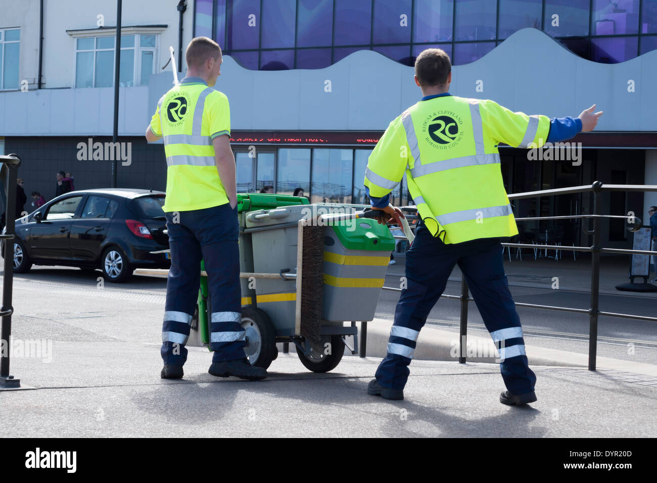 Street cleaners hi-res stock photography and images - Alamy