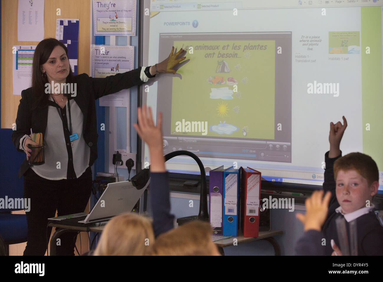 French lesson classroom hi-res stock photography and images - Alamy