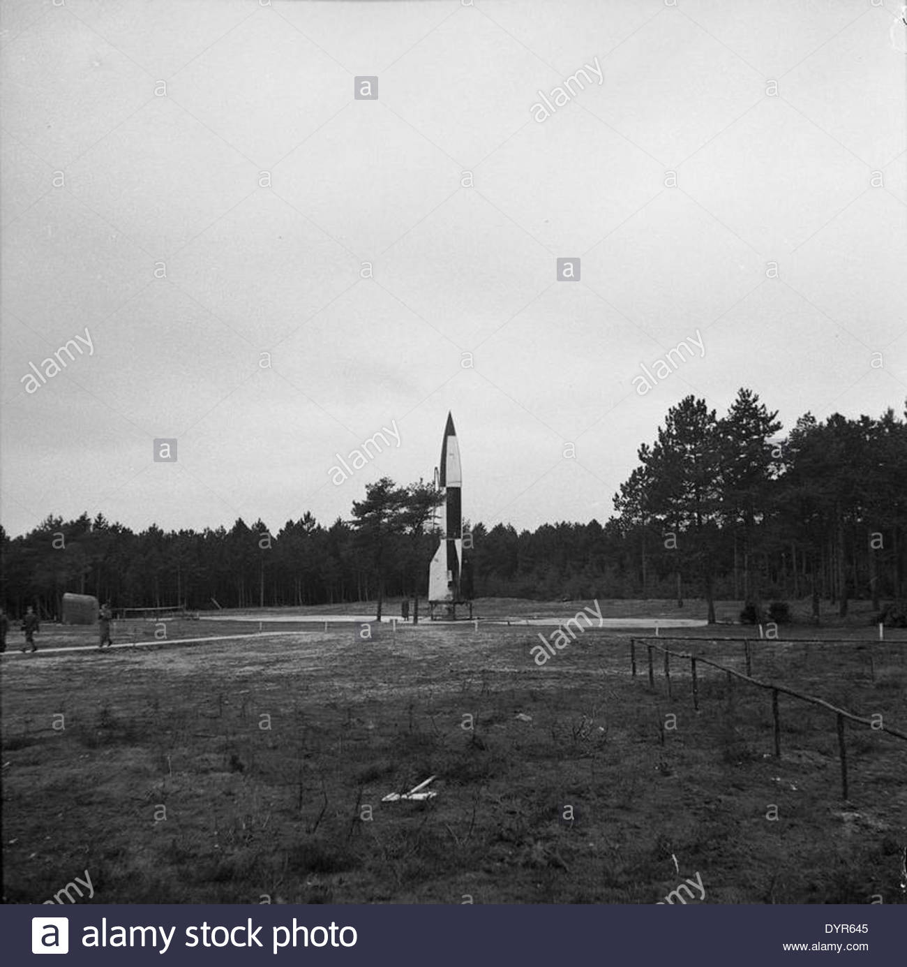 World War Two Weapons Stock Photos & World War Two Weapons Stock Images ...