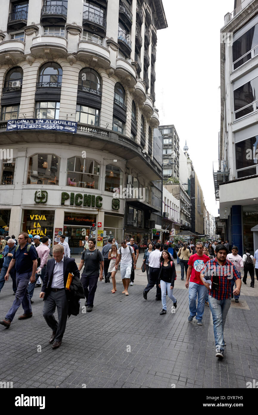 busy shopping area of calle florida street downtown Buenos Aires ...