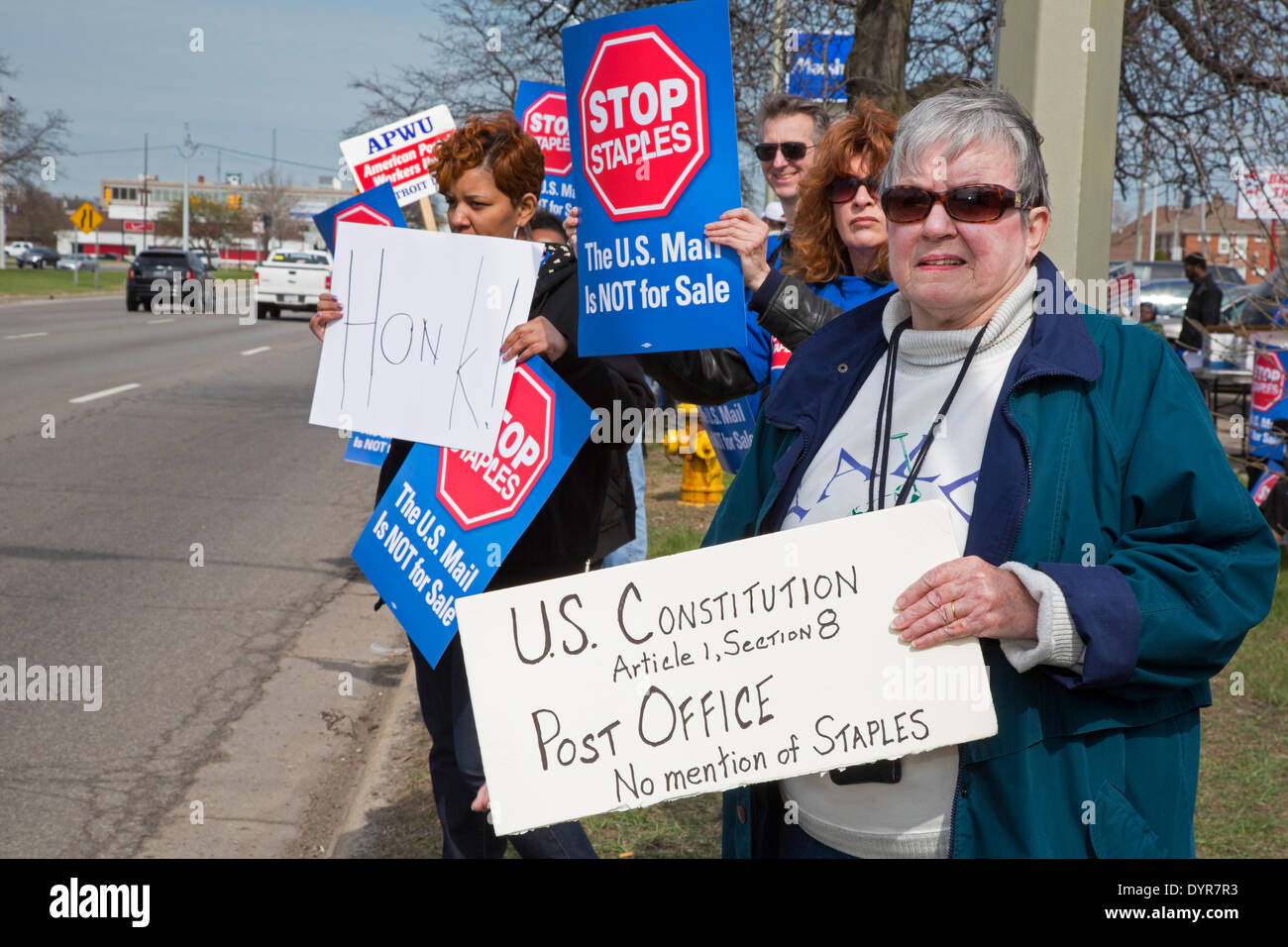 Women picketing hi-res stock photography and images - Alamy