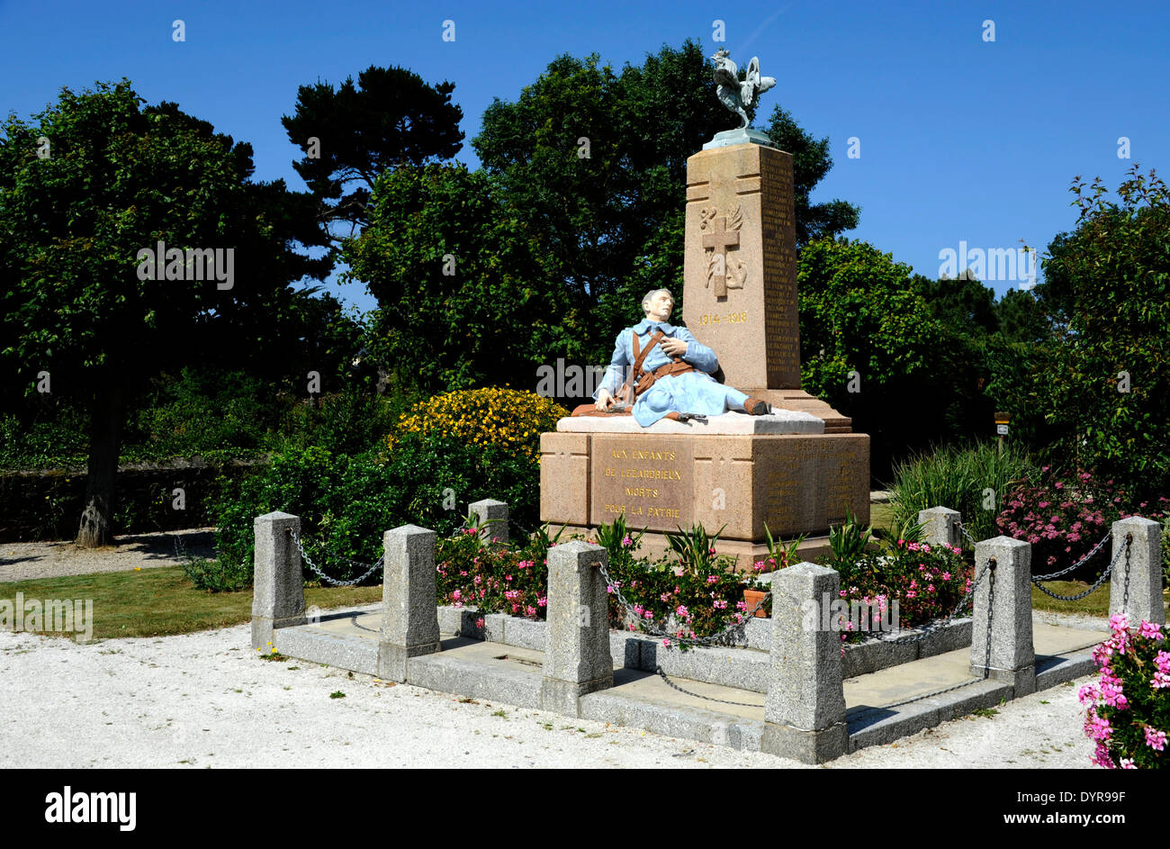 Lezardrieux near Paimpol,First World War Memorial,Cotes-d'Armor ...