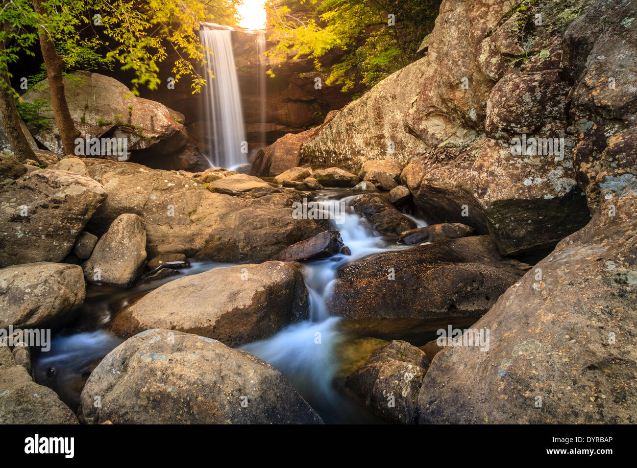 Eagle Falls in Cumberland Falls State Resort Park, Kentucky Stock Photo ...