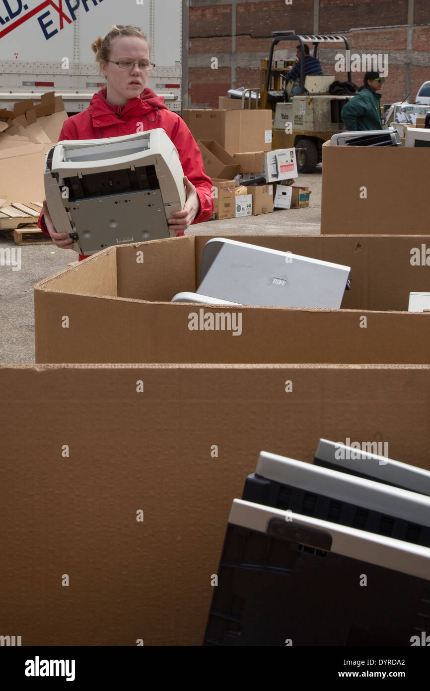 E waste recycling hi-res stock photography and images - Alamy
