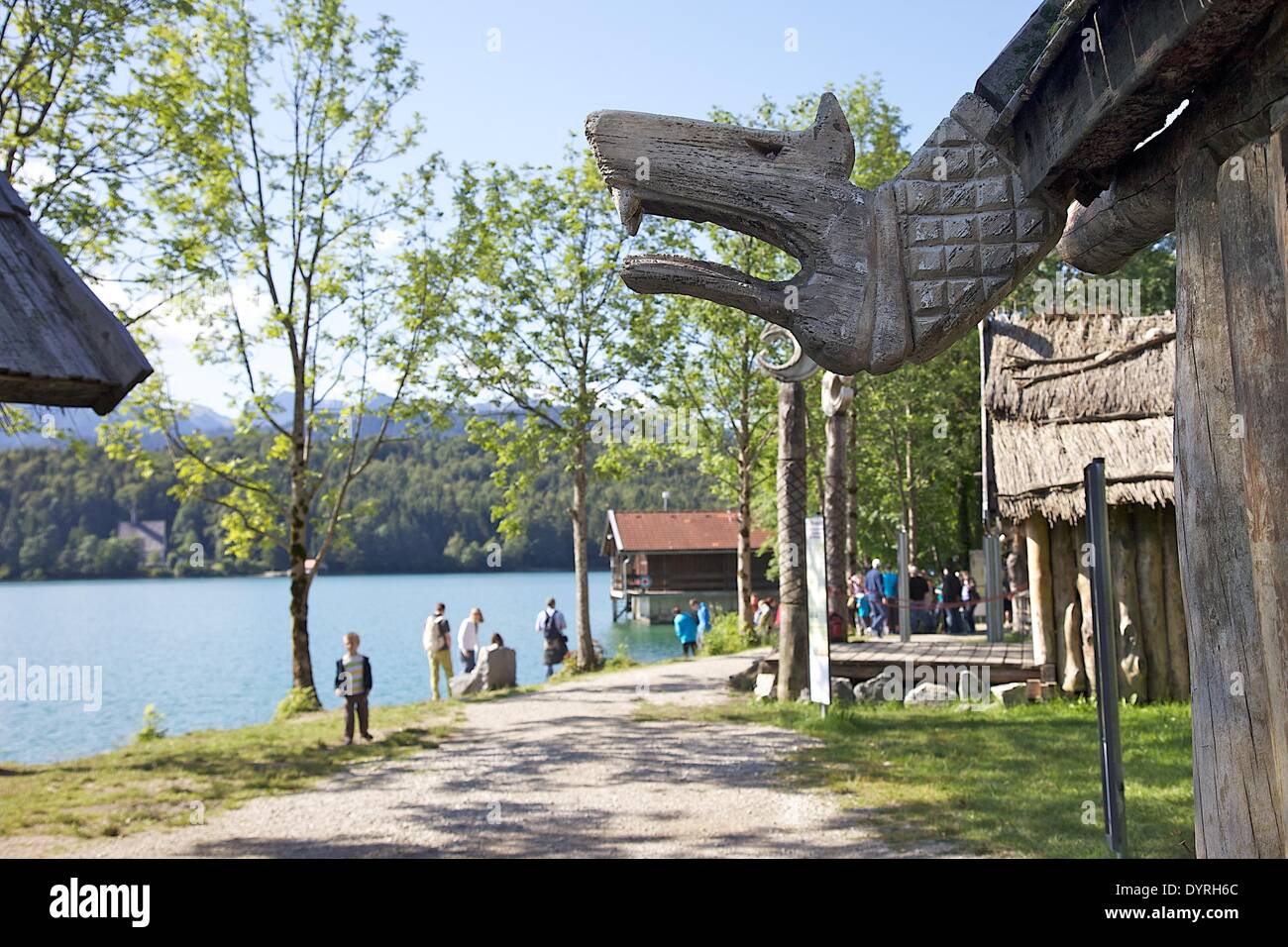 Viking village hi-res stock photography and images - Alamy