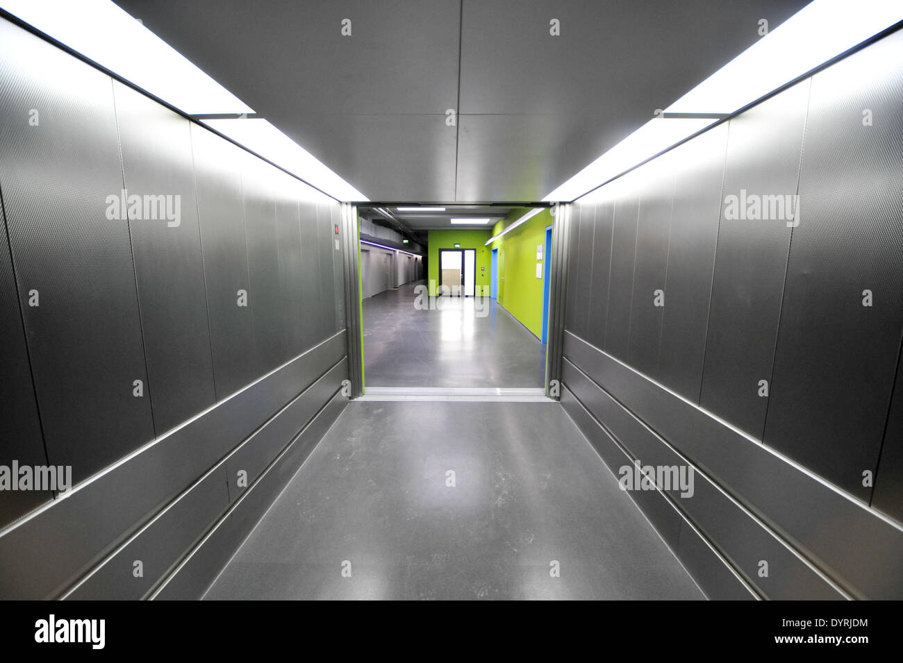 Commercial building in Munich Laim, 2011 Stock Photo - Alamy