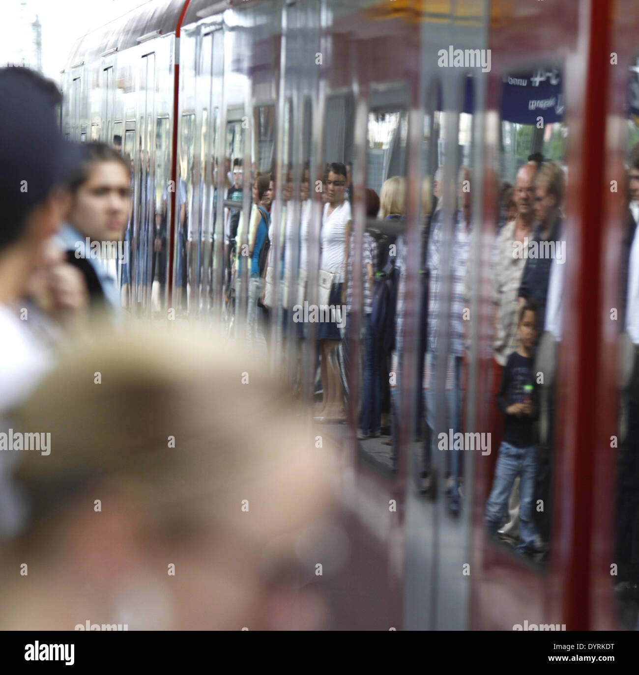 Trunk line closure hi-res stock photography and images - Alamy