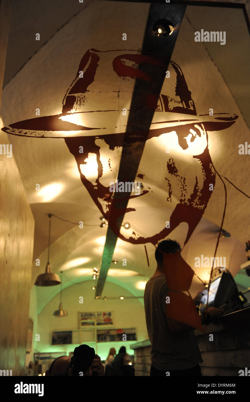 Fedora bar hi-res stock photography and images - Alamy