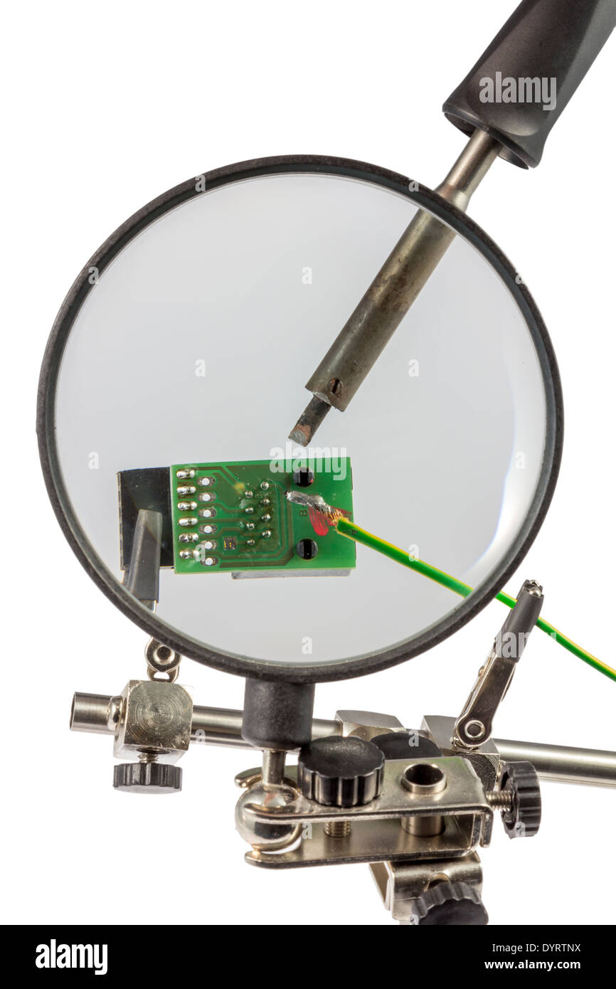 A so called third hand aid device for brazing and assambling small ...