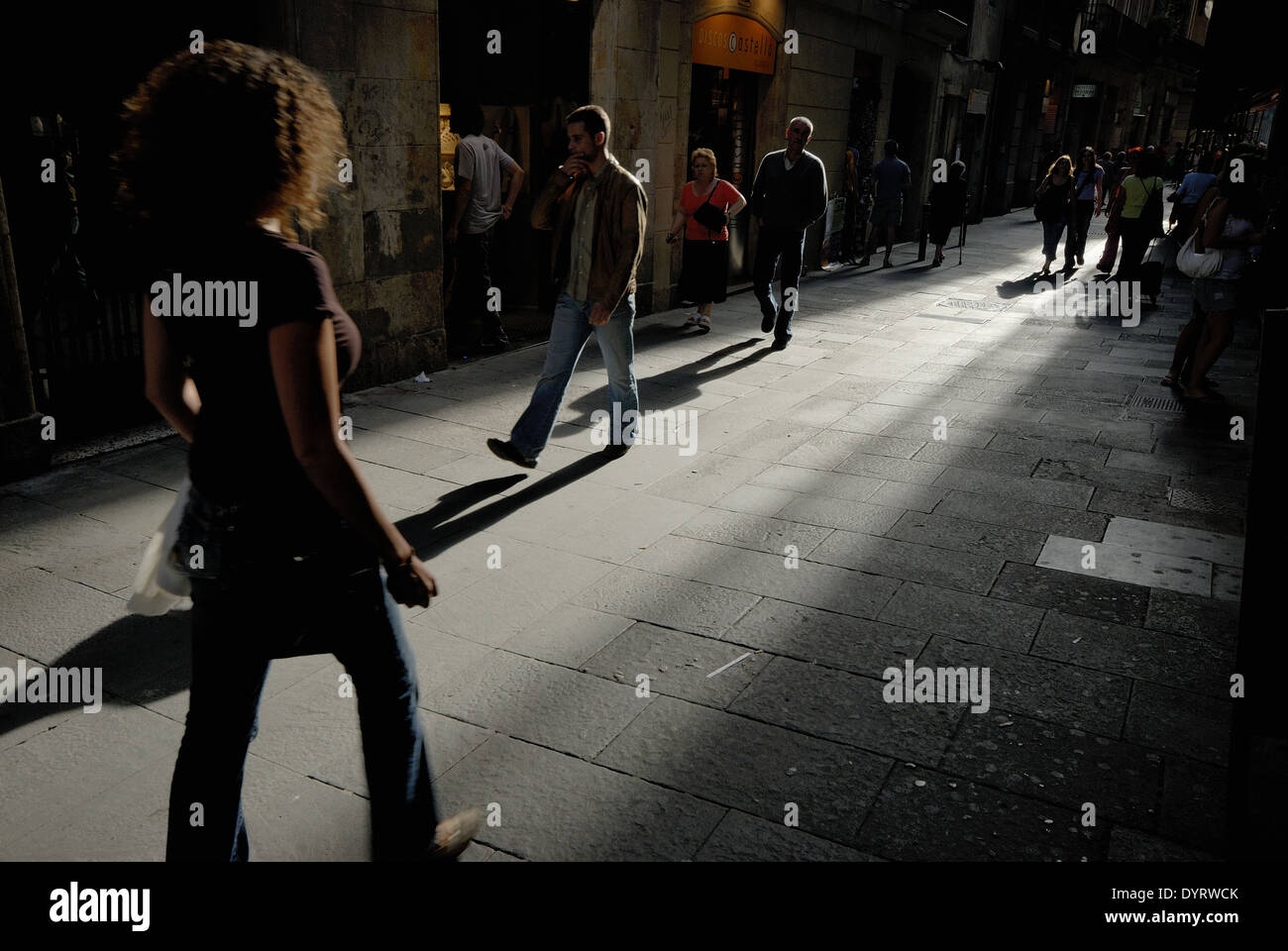 Barcelona backstreet hi-res stock photography and images - Alamy