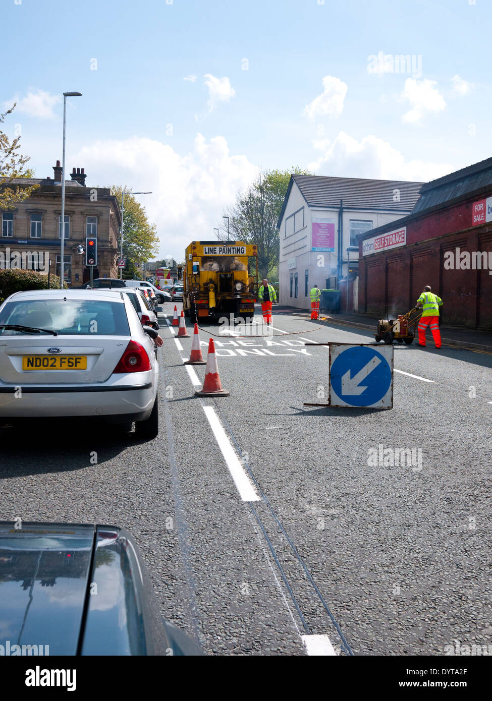 Uk Road Marking Stock Photos & Uk Road Marking Stock Images - Alamy