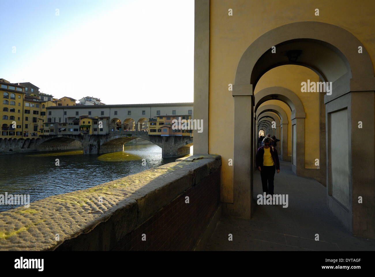 Arches arcades florence hi-res stock photography and images - Alamy