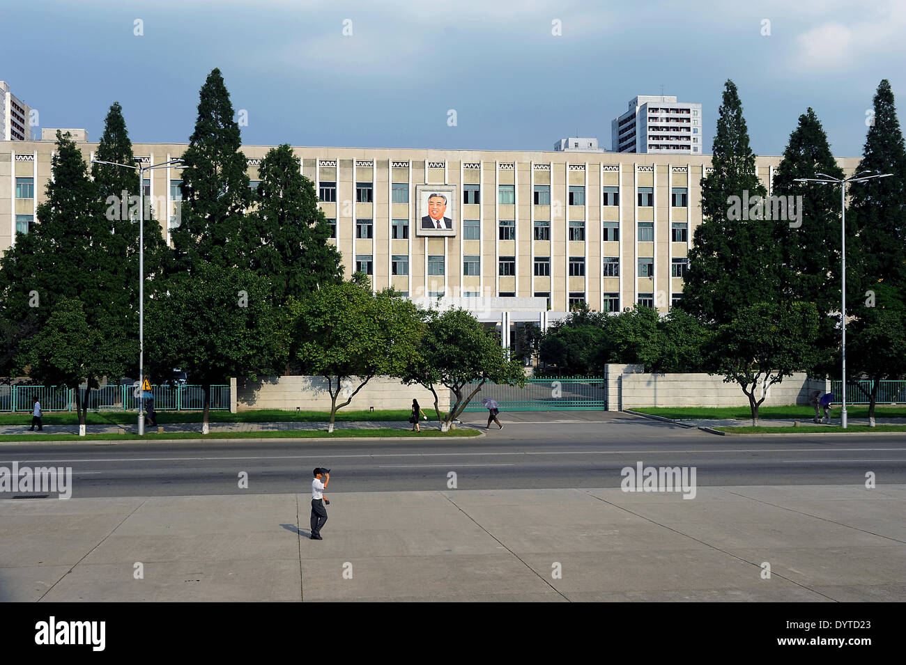 Street scene in Pyongyang Stock Photo - Alamy